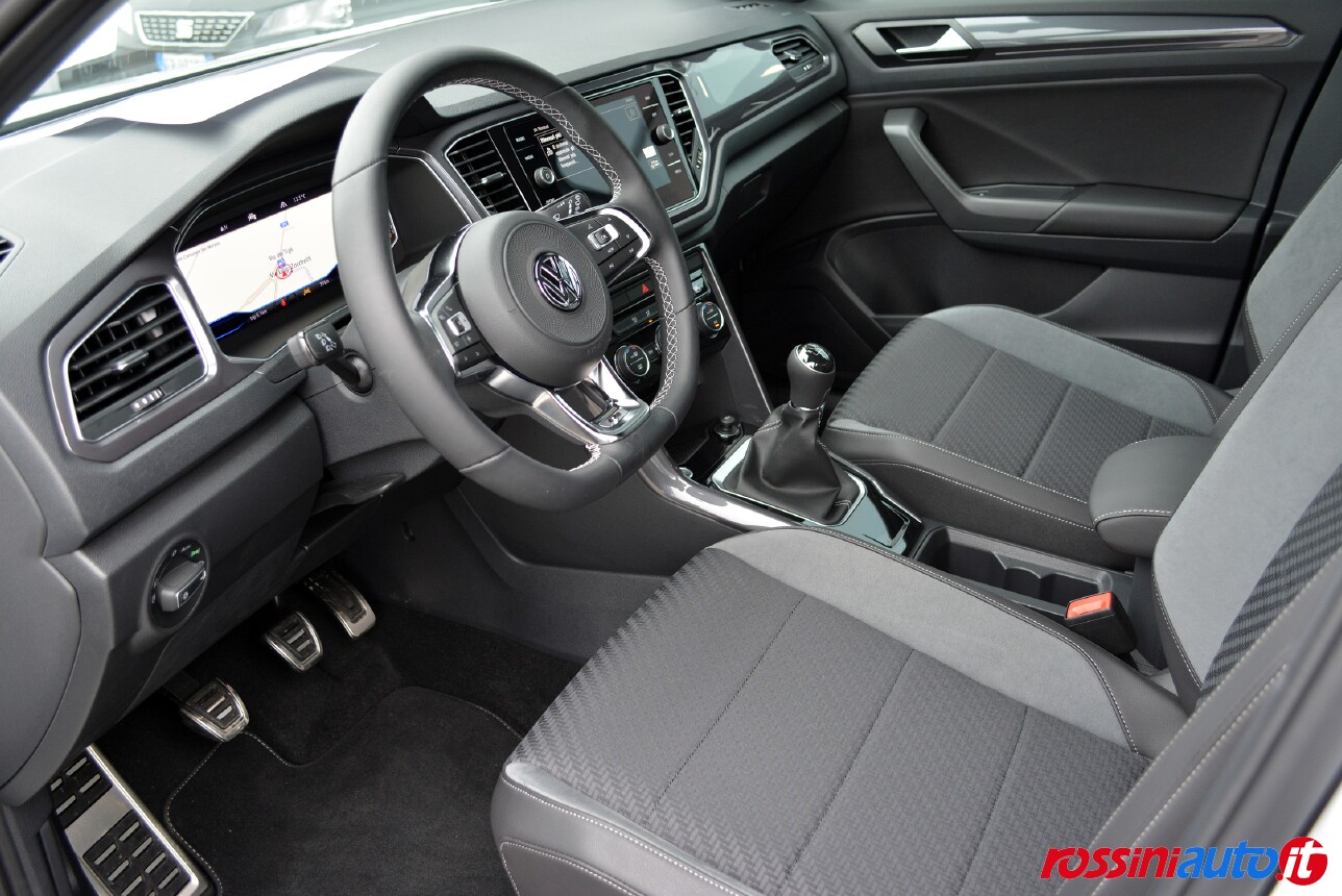 T Roc R Line pack e R Line exterior pack, accessori e differenze